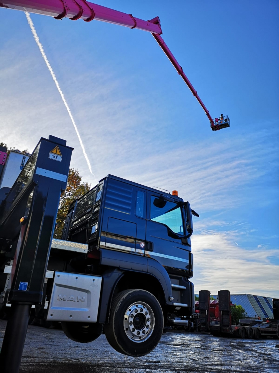 A real eye-catcher: The new RUTHMANN STEIGER® T 750 HF with DRS for ATM ...